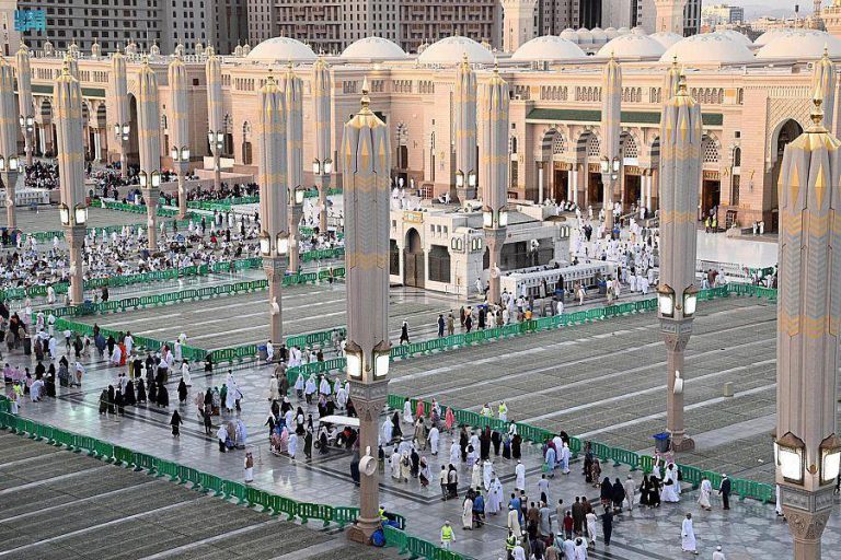 Madinah welcomes over 100,000 Umrah performers - Arabia Travel News