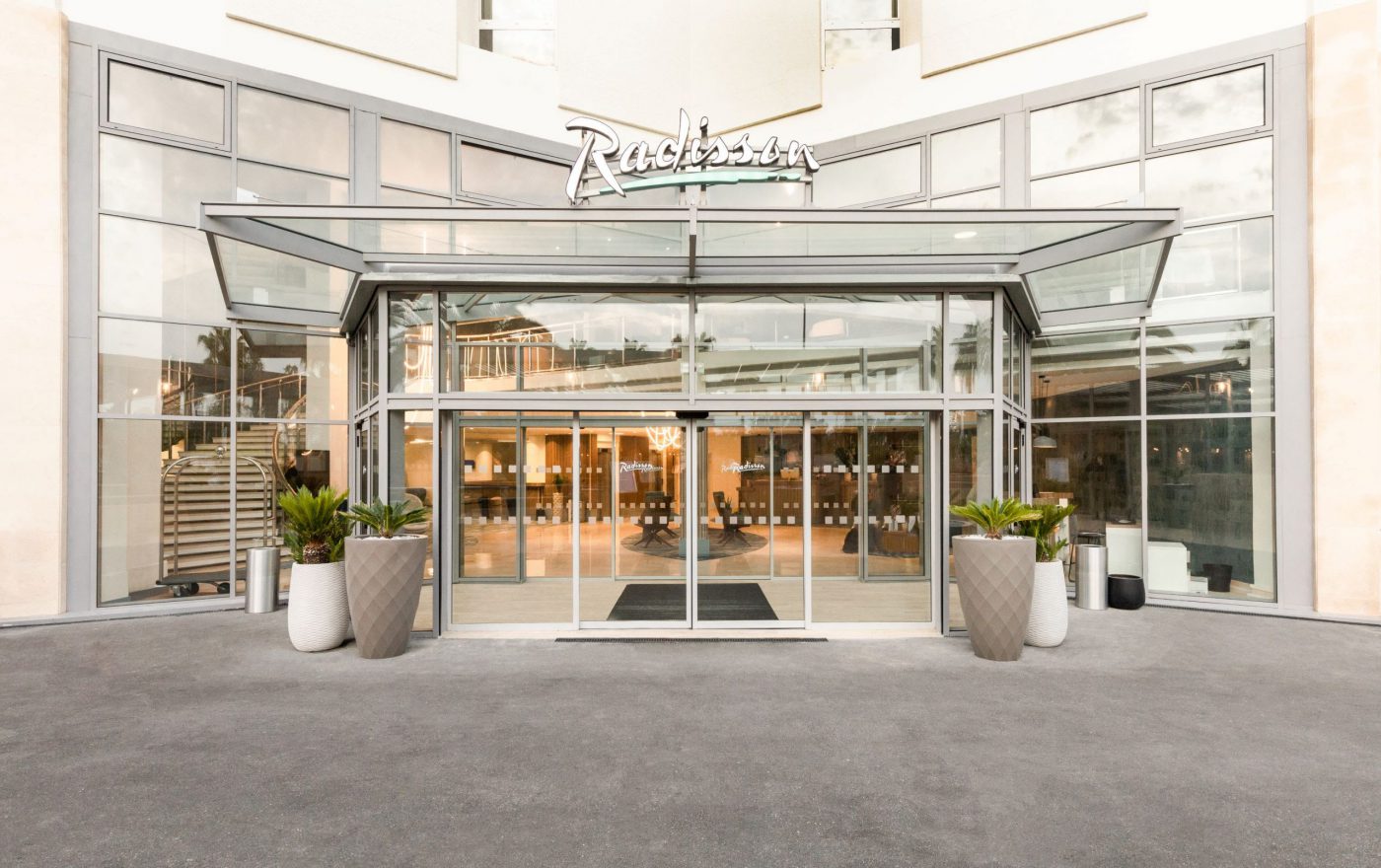 Radisson Hotel Group opens its first opens hotel in France - Arabia ...